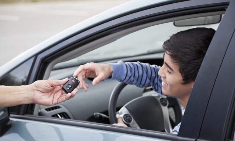 Bensin Semakin Mahal, Ini Pilihan Mobil Irit Dibawah 1.500 cc Harga ...