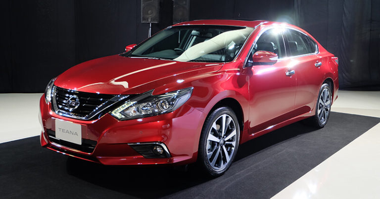 20 Mobil Sedan Terbaik, Harga, Spesifikasi & Favorit di Tahun 2021